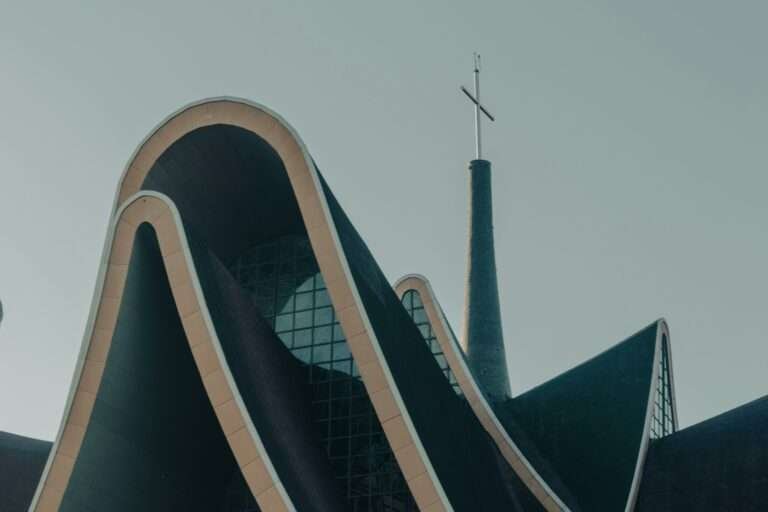 Reimagining Sacred Spaces: A Look at Church Architecture | Keiser ...